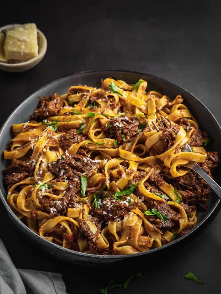 Musakhan (Palestinian Sumac Chicken with Onions) - Urban Farm and Kitchen