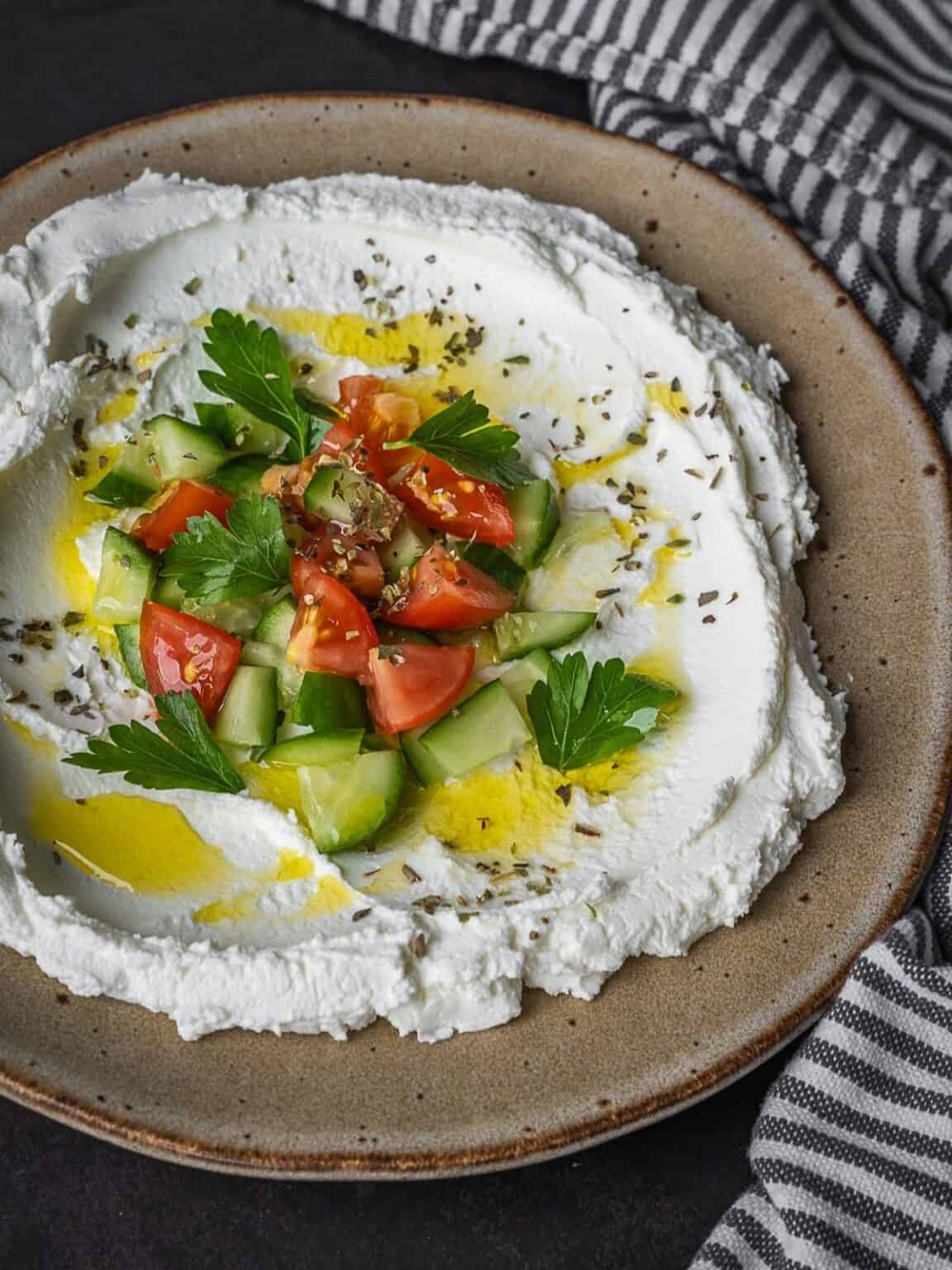 How to make Labneh (Easy and Authentic) - Urban Farm and Kitchen
