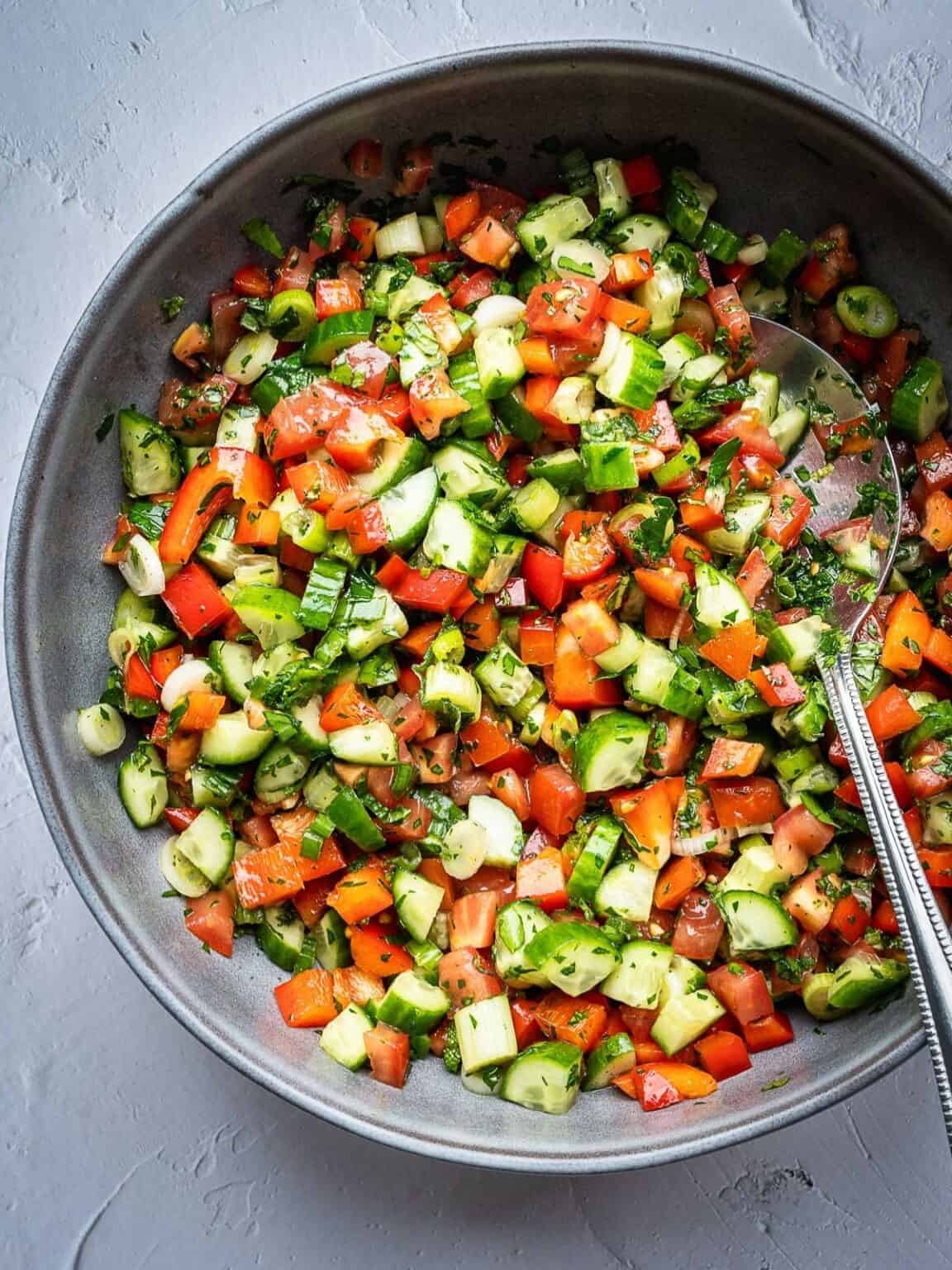 Jerusalem Salad (Palestinian Cucumber Tomato Salad) - Urban Farm and ...