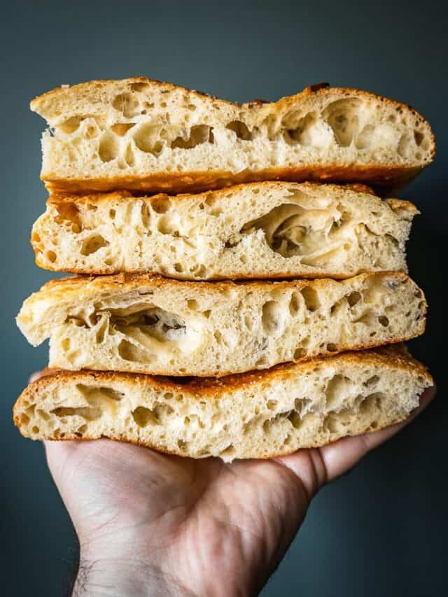 Schiacciata Bread Recipe (How to Make Tuscan Flatbread) - Urban Farm ...