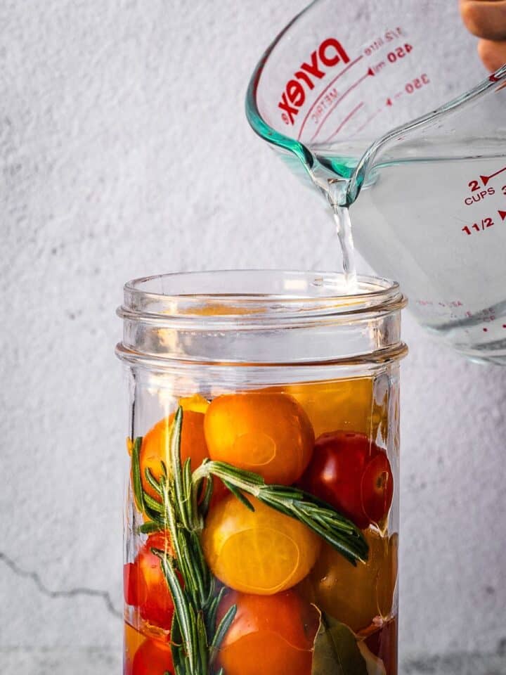 Fermented Tomatoes (How to Ferment Cherry Tomatoes) - Urban Farm and ...
