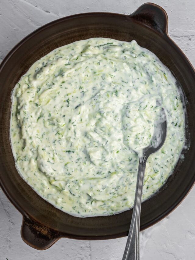 Tzatziki Recipe (Greek Cucumber Yogurt Dip) - Urban Farm and Kitchen
