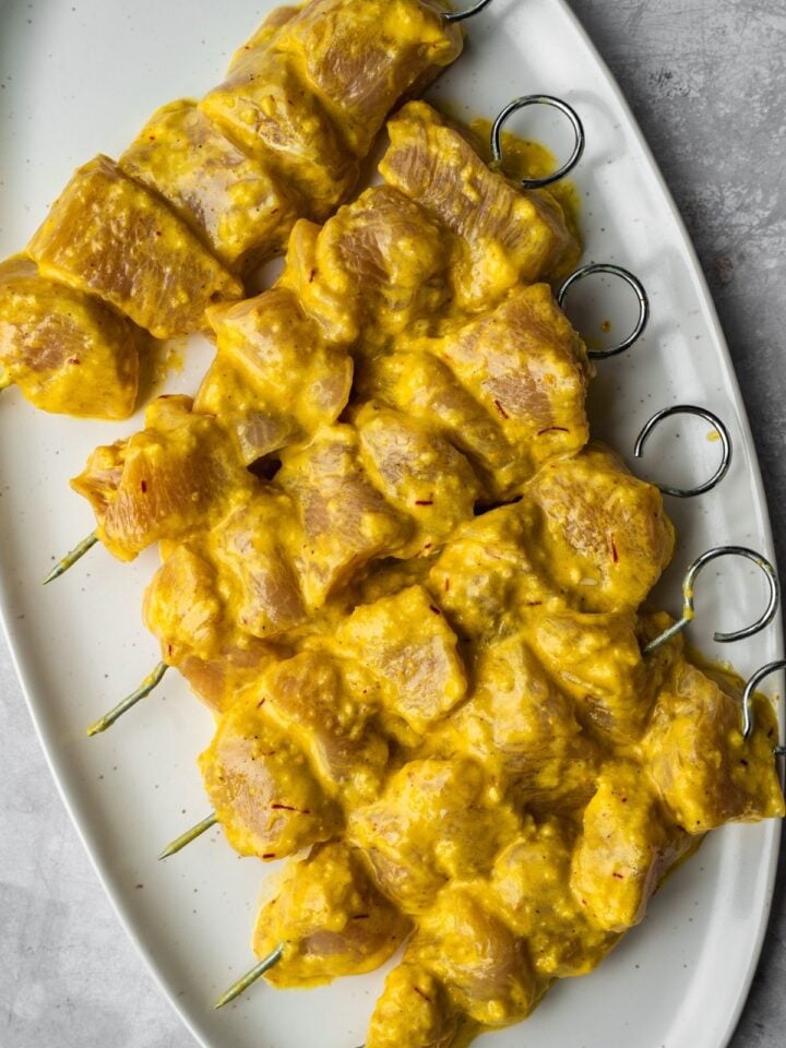 Joojeh Kabob (Persian Saffron Chicken Kabab Recipe) - Urban Farm and ...